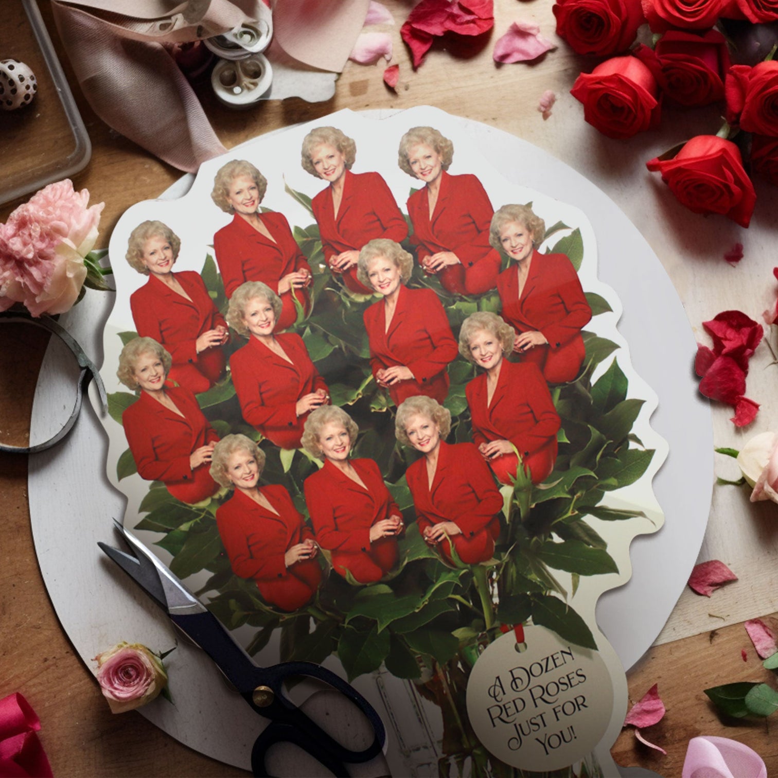 Golden Girls A Dozen Red Roses Bouquet | Unique Gift Idea – Prime Party
